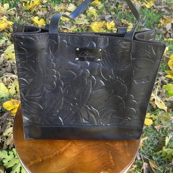 Patricia Nash | Bags | Patricia Nash Toscano Black Embossed Tote | Poshmark